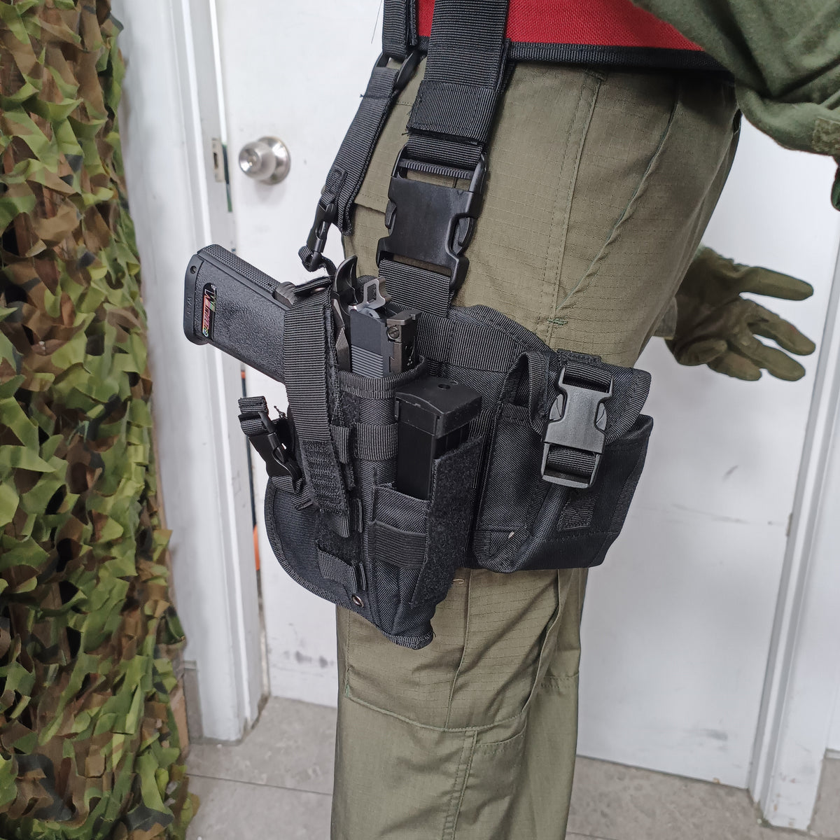 Leg Rig Universal Drop leg holster with mag pouches - Black – Unlimited ...